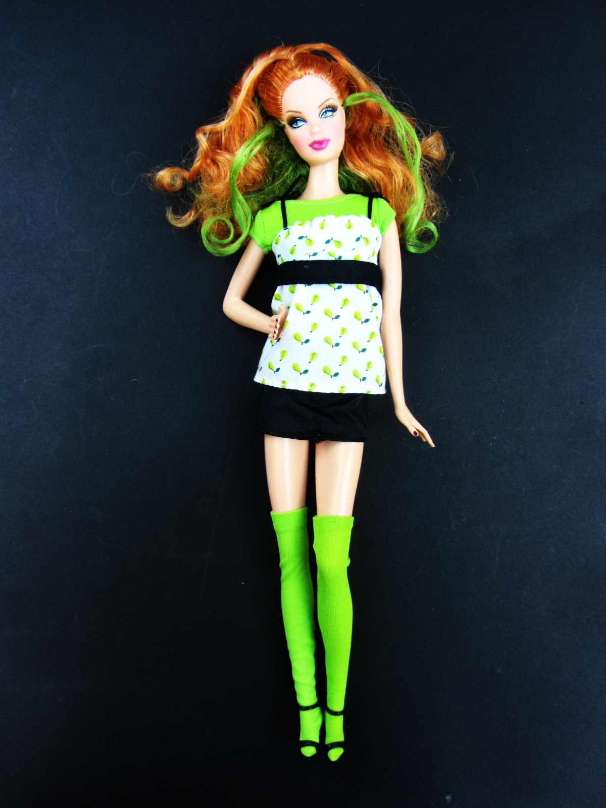 barbie-top-model-hair-wear-summer doll fashiondollsnmore.com