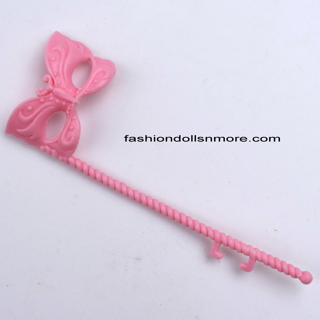 barbie-masquerade-princess-pink-mask fashiondollsnmore.com