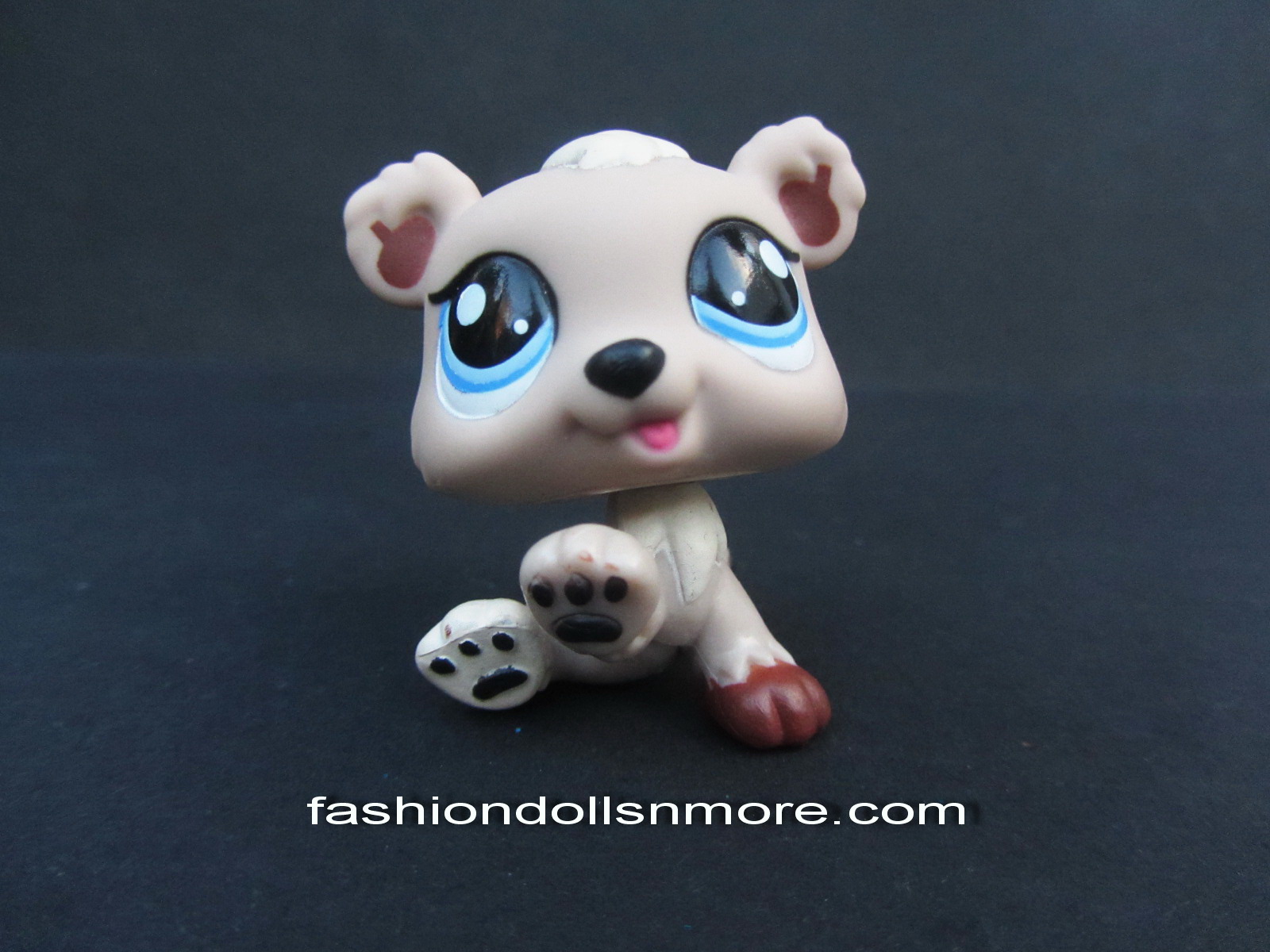 littlest-pet-shop-lps-sitting-brown-dog fashiondollsnmore.com