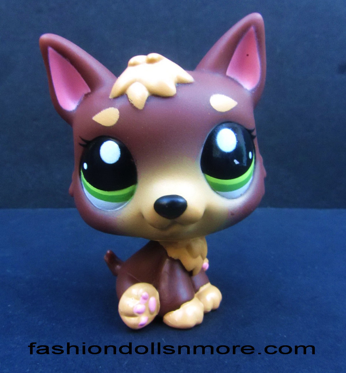 littlest-pet-shop-lps-german-shepherd-2137 fashiondollsnmore.com