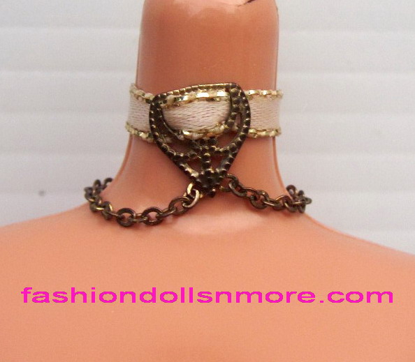 barbie-doll-anneliese-choker-necklace fashiondollsnmore.com