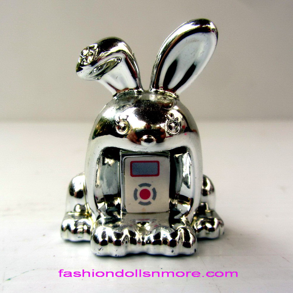 barbie-silver-rabbit-mp3-accessory fashiondollsnmore.com