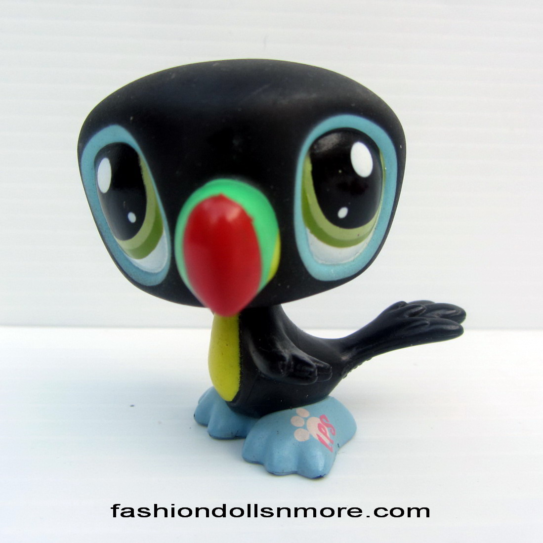 littlest-pet-shop-lps-toucan-1014 fashiondollsnmore.com