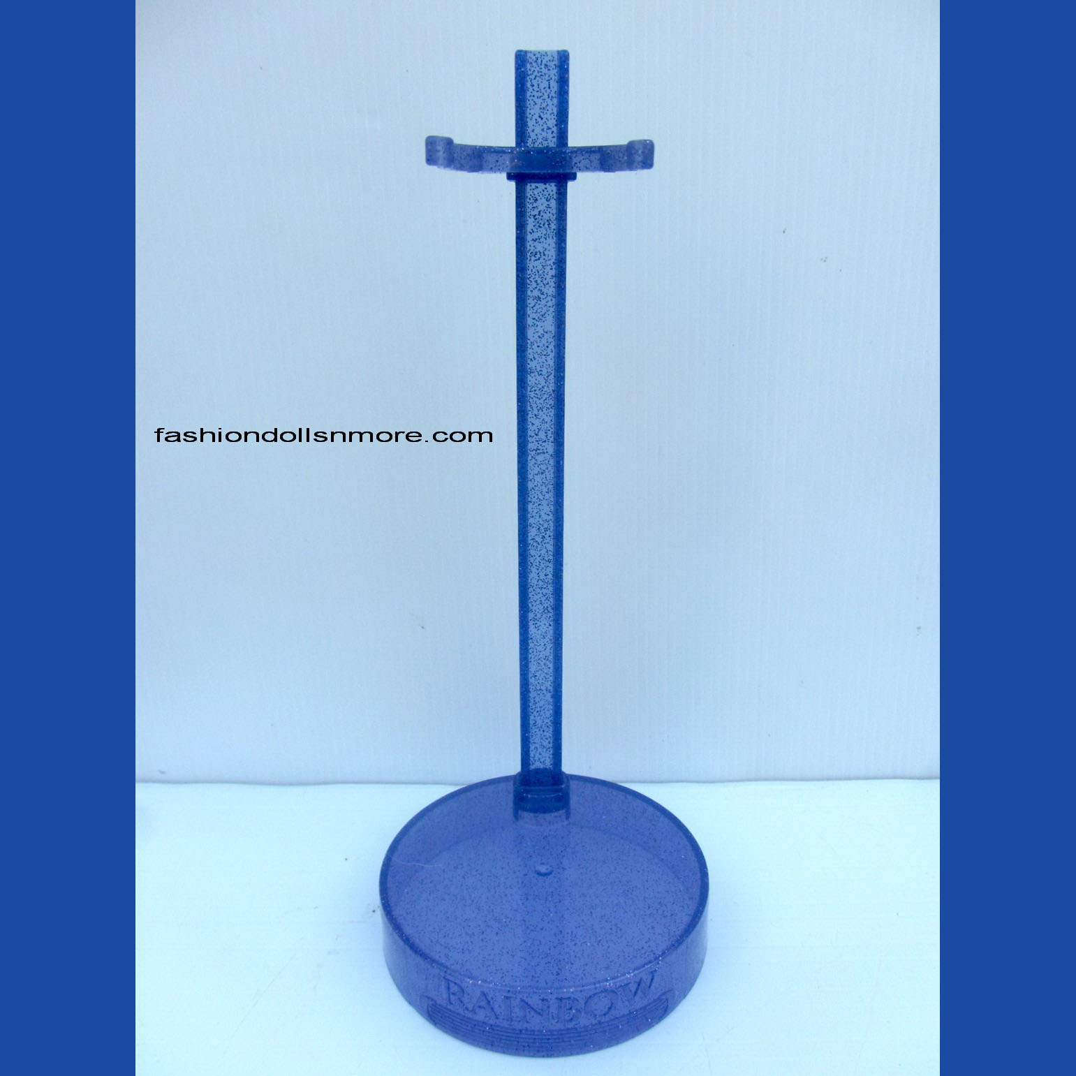 rainbow-high-doll-stand-periwinkle-tessa-park fashiondollsnmore.com