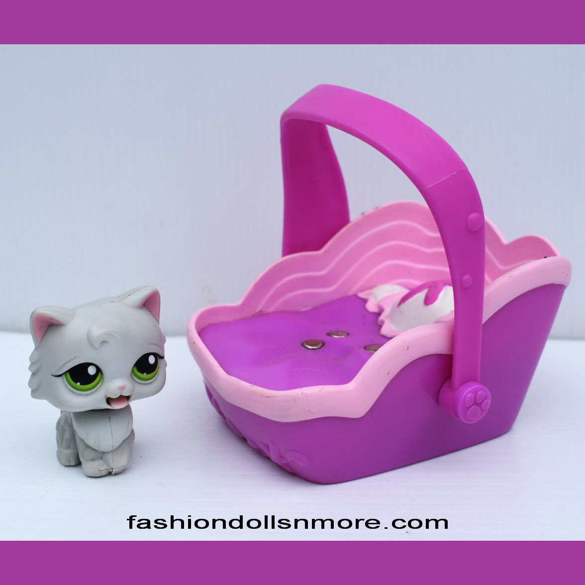 littlest-pet-shop-lps-magic-motion-persian-cat-set fashiondollsnmore.com