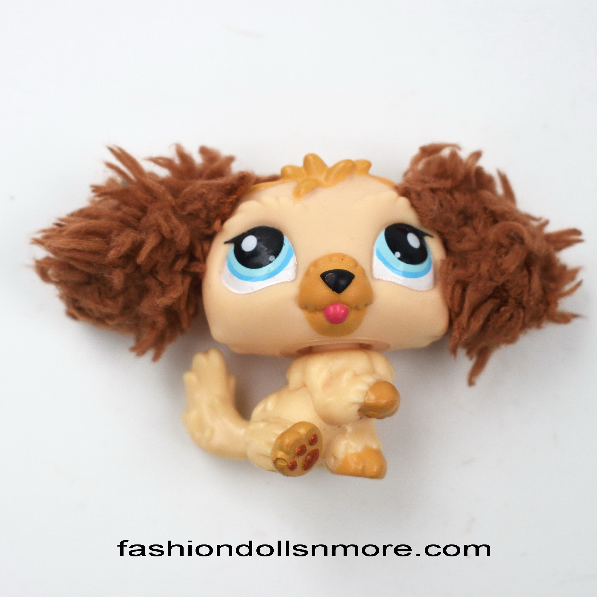 littlest-pet-shop-lps-labradoodle-fluffy-2421 fashiondollsnmore.com