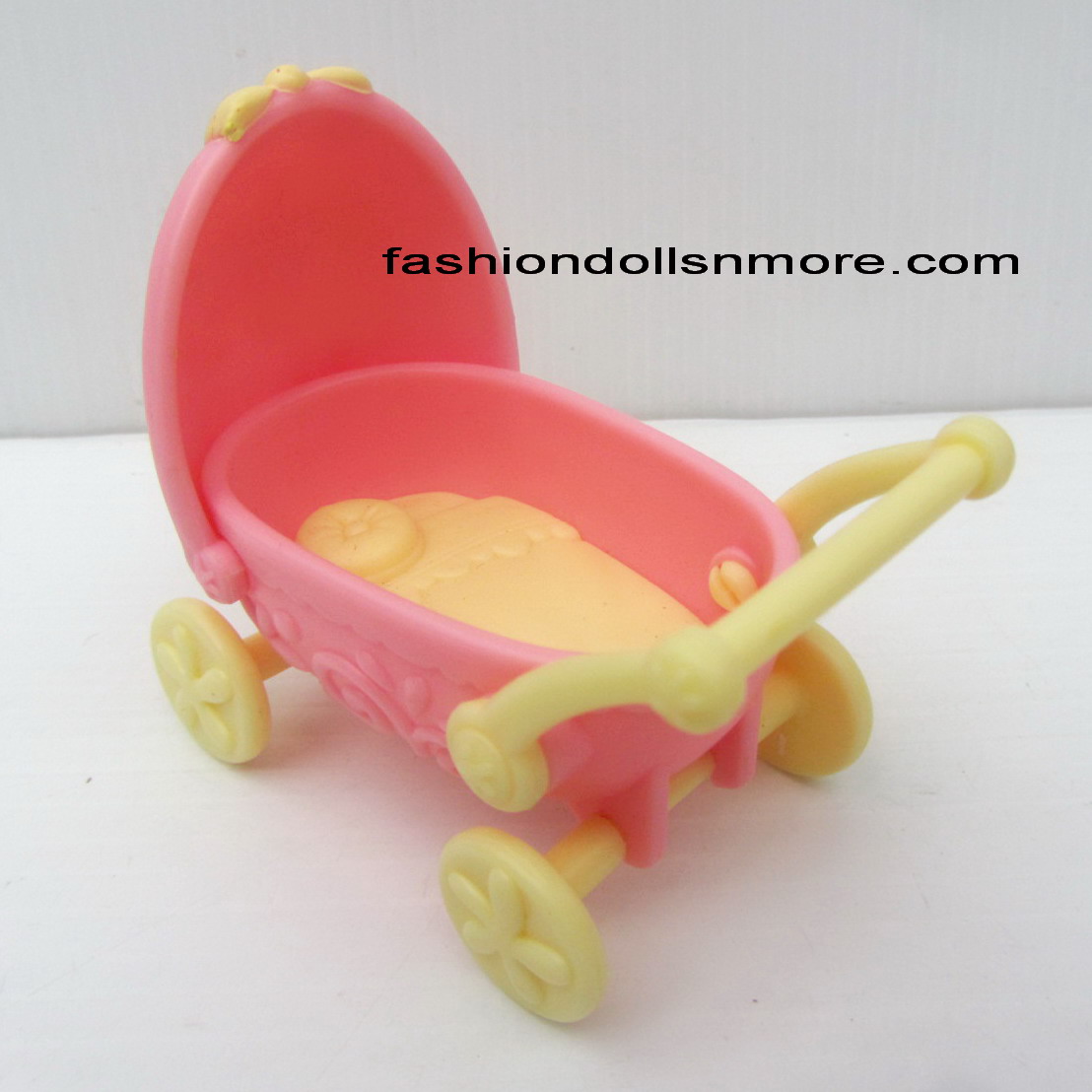 littlest-pet-shop-lps-pink-pram-monkey-216 fashiondollsnmore.com