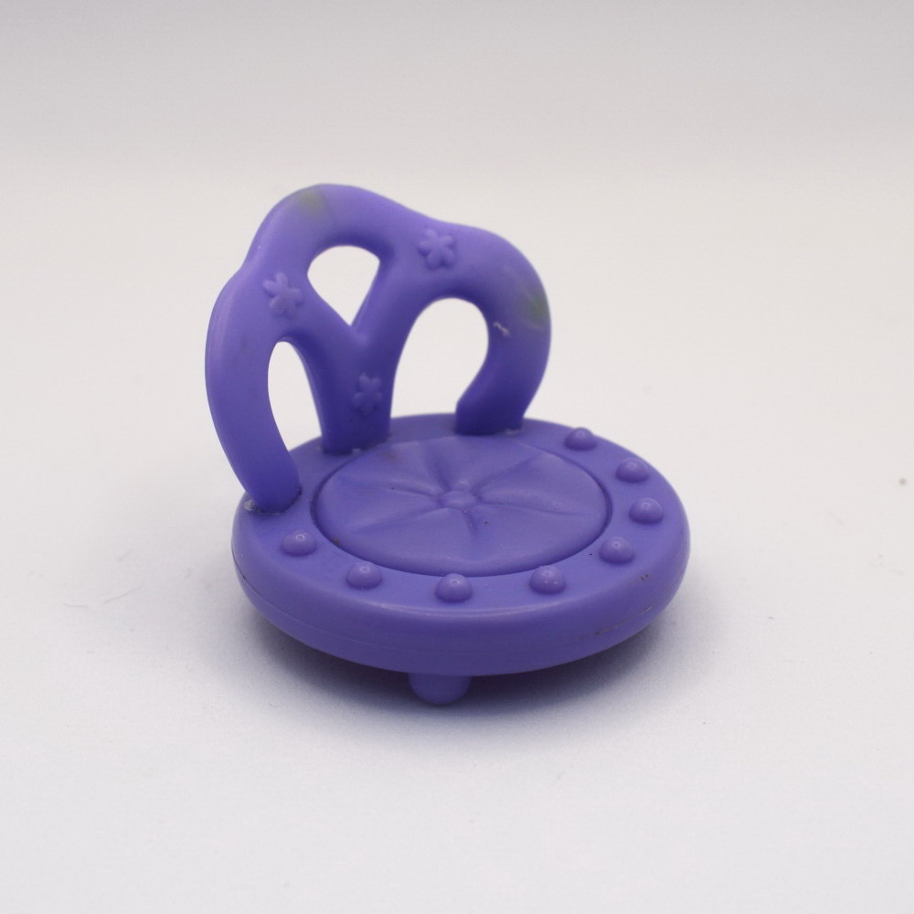 littlest-pet-shop-lps-purple-chair-pet-town-b fashiondollsnmore.com